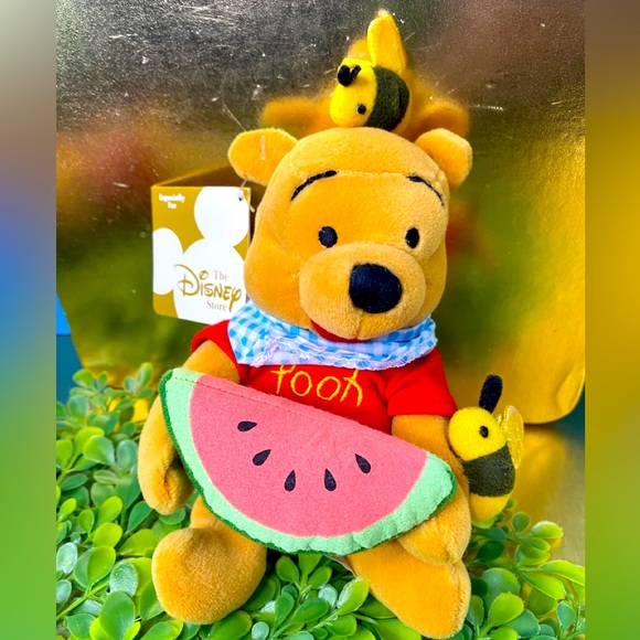 Disney | Toys | Disney Store Exclusive Nwt 9s Winn Ie The Pooh Picnic ...